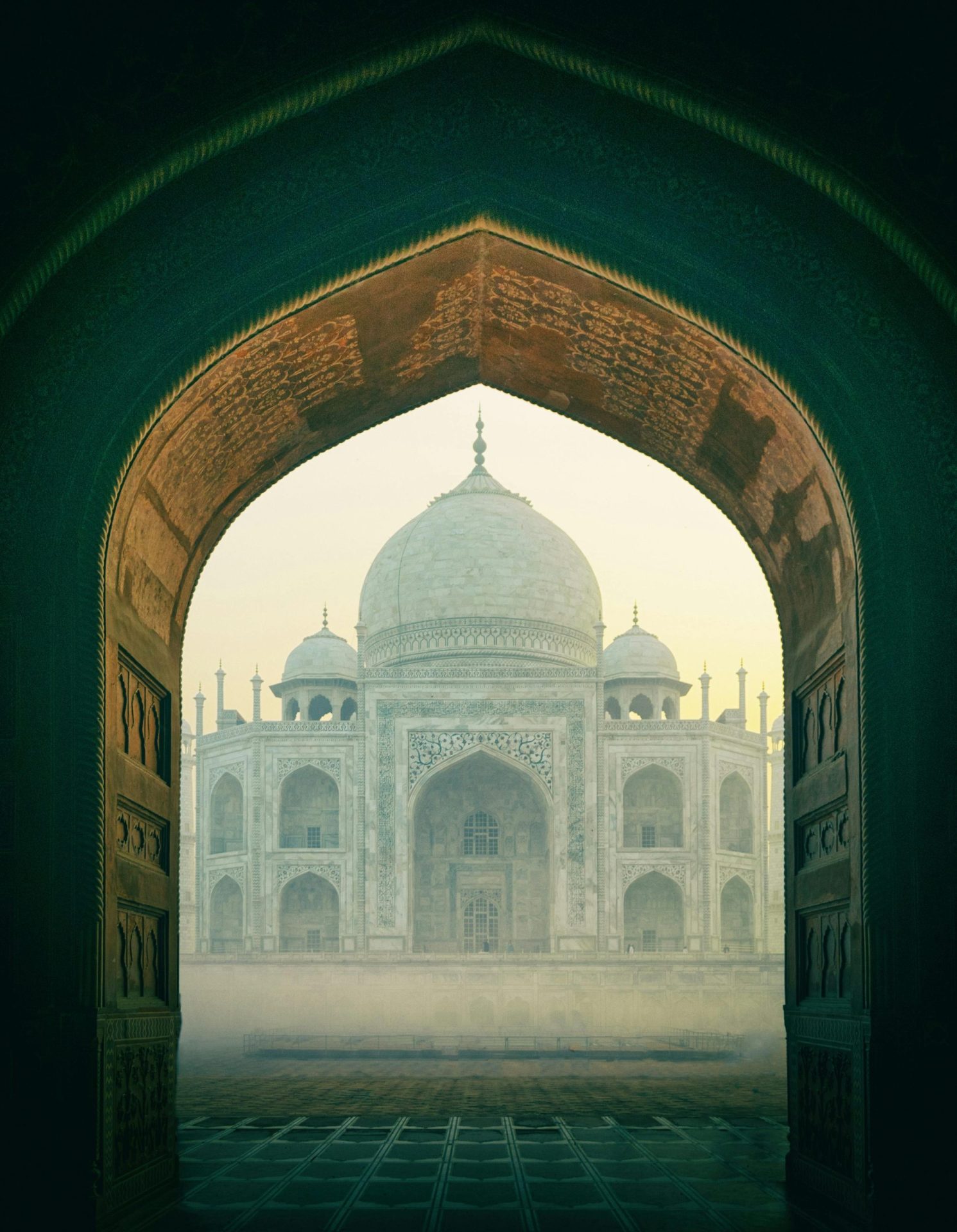 Taj Mahal – A Symbol of Love and a Masterpiece of Indian Architecture ...